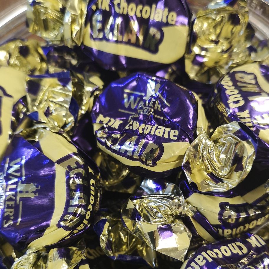 Walkers Chocolate Eclairs | Fredericks