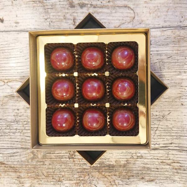 Strawberry Caramel (9 Chocolate Box) – Fredericks