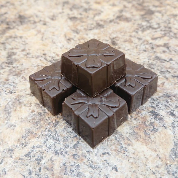 Dark Cherry Fondant (9 Chocolate Box) – Fredericks